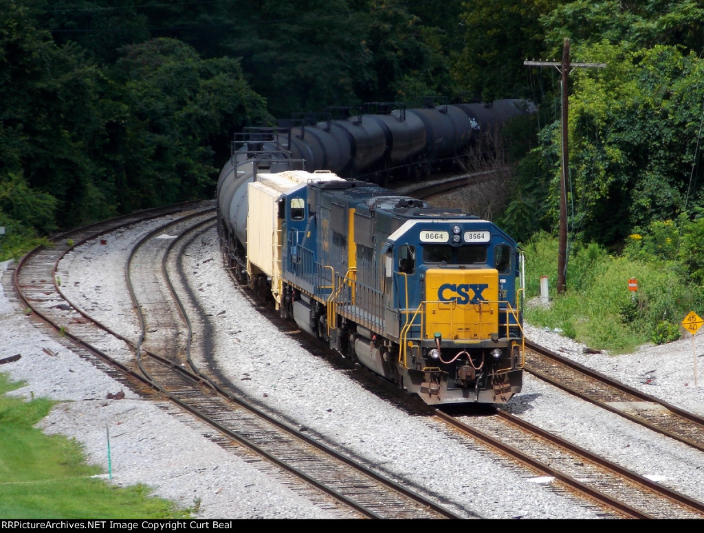 CSX 8664 (1)